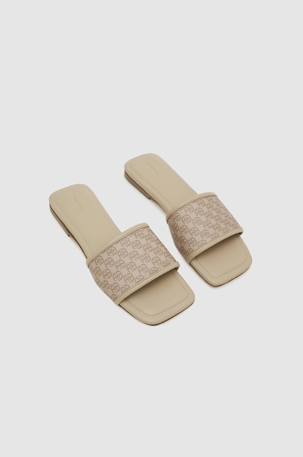 ANINE BING Ria Slides - Beige Monogram Print – ANINE BING EU